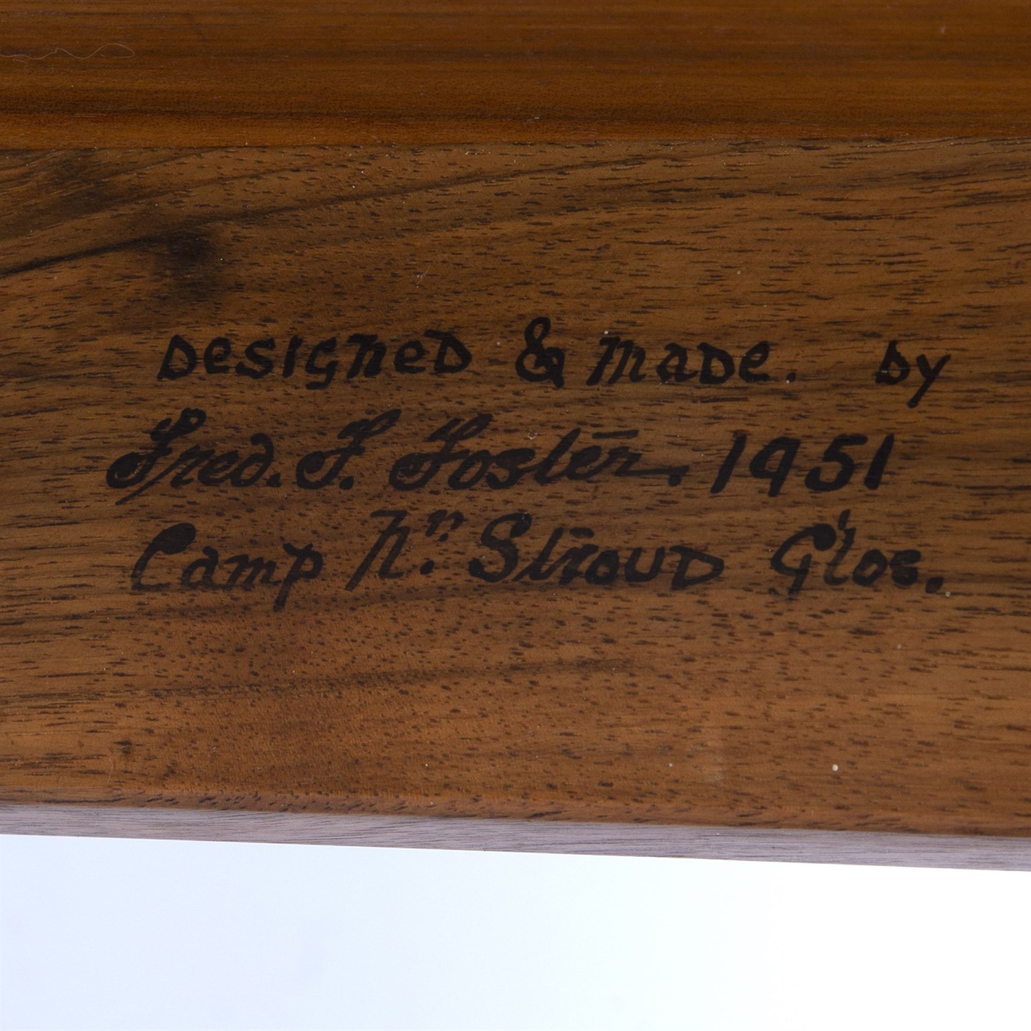 Table Metamorphosises into Star Performer at Mallams’ Modern Living Sale