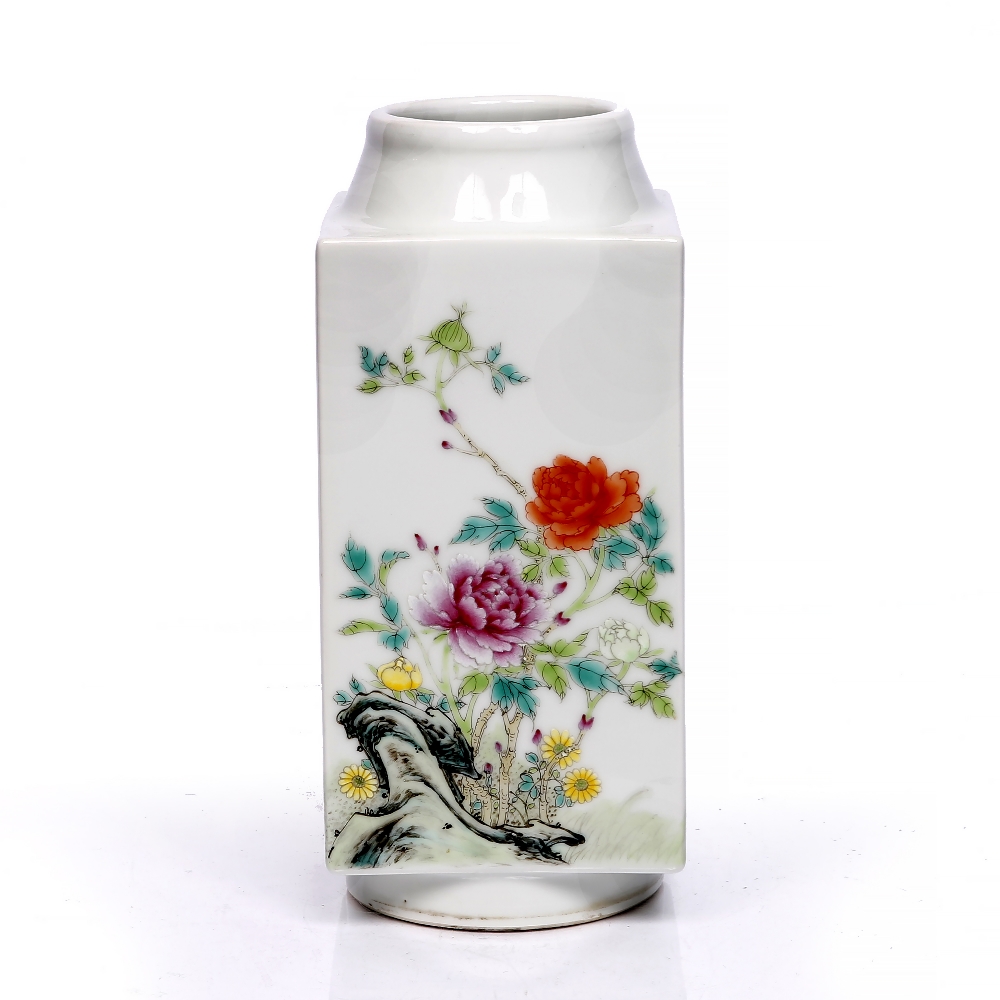 Lot 142 - A Chinese Cong shaped vase