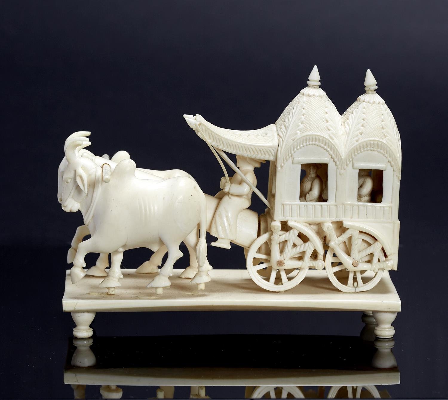 Lot 508 - An Indian ivory carving