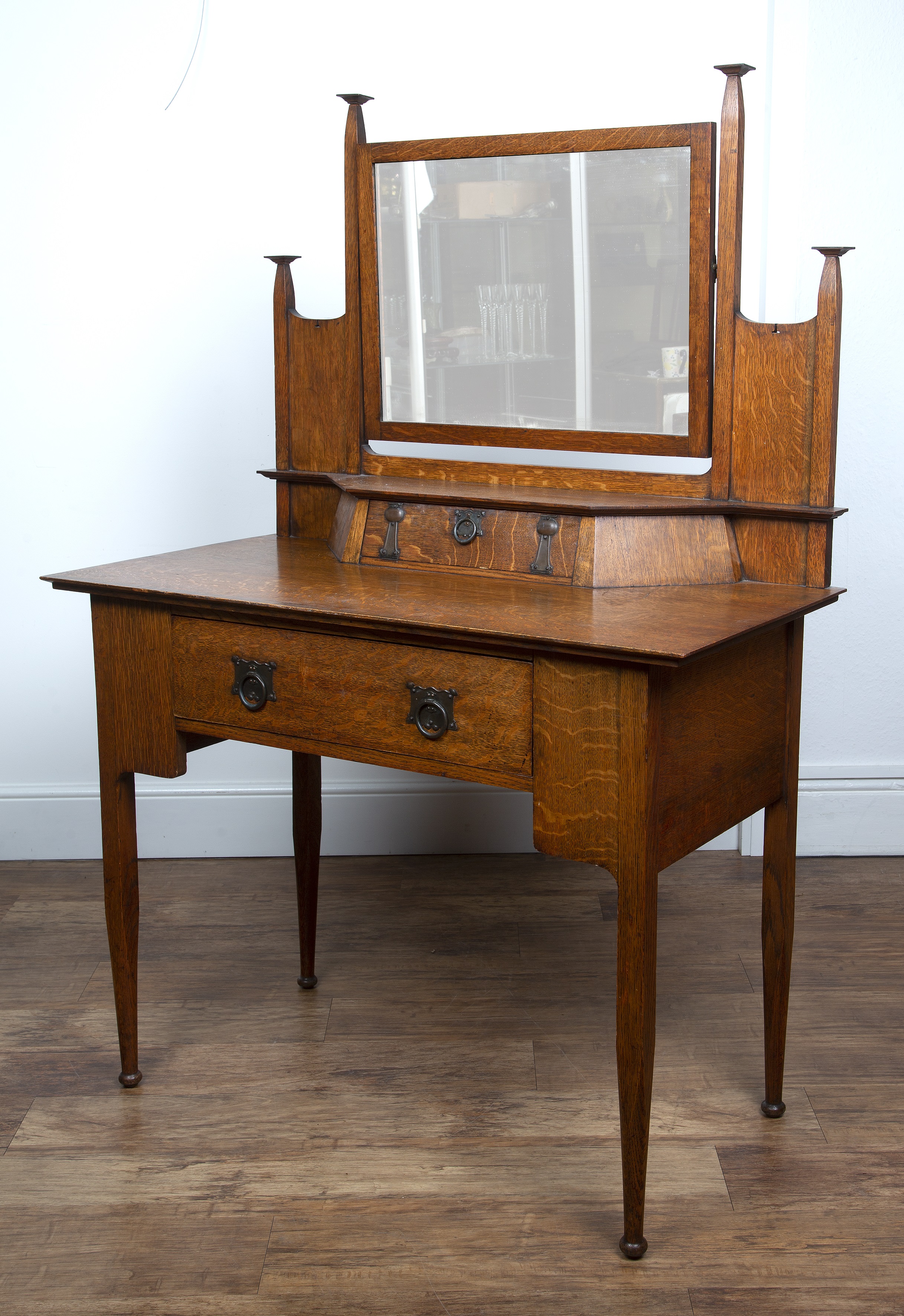 Lot 68 Arts and Crafts dressing table oak with